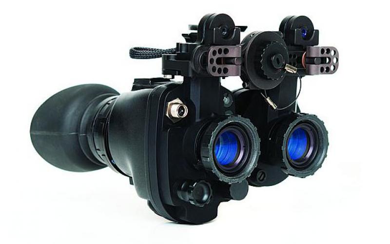 Manportable Radio System Combines Night Sight and Sound | SIGNAL Magazine