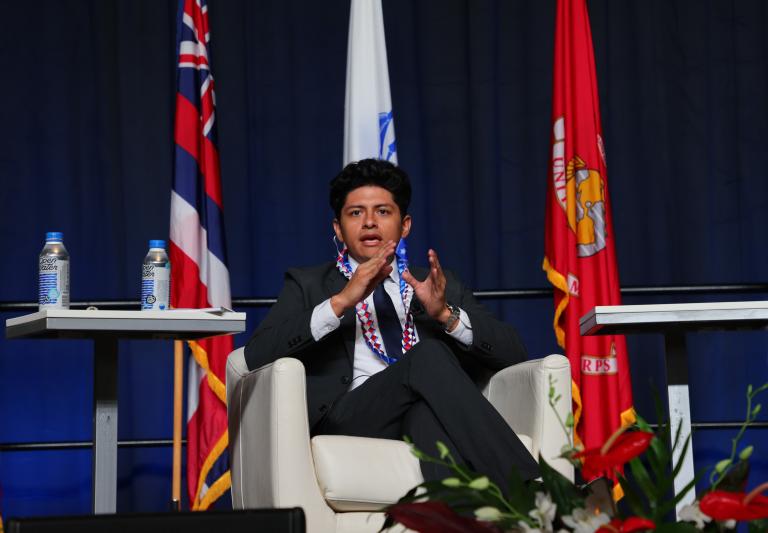 U.S. Military Confronting Challenge of Keeping Soldiers Informed in ...